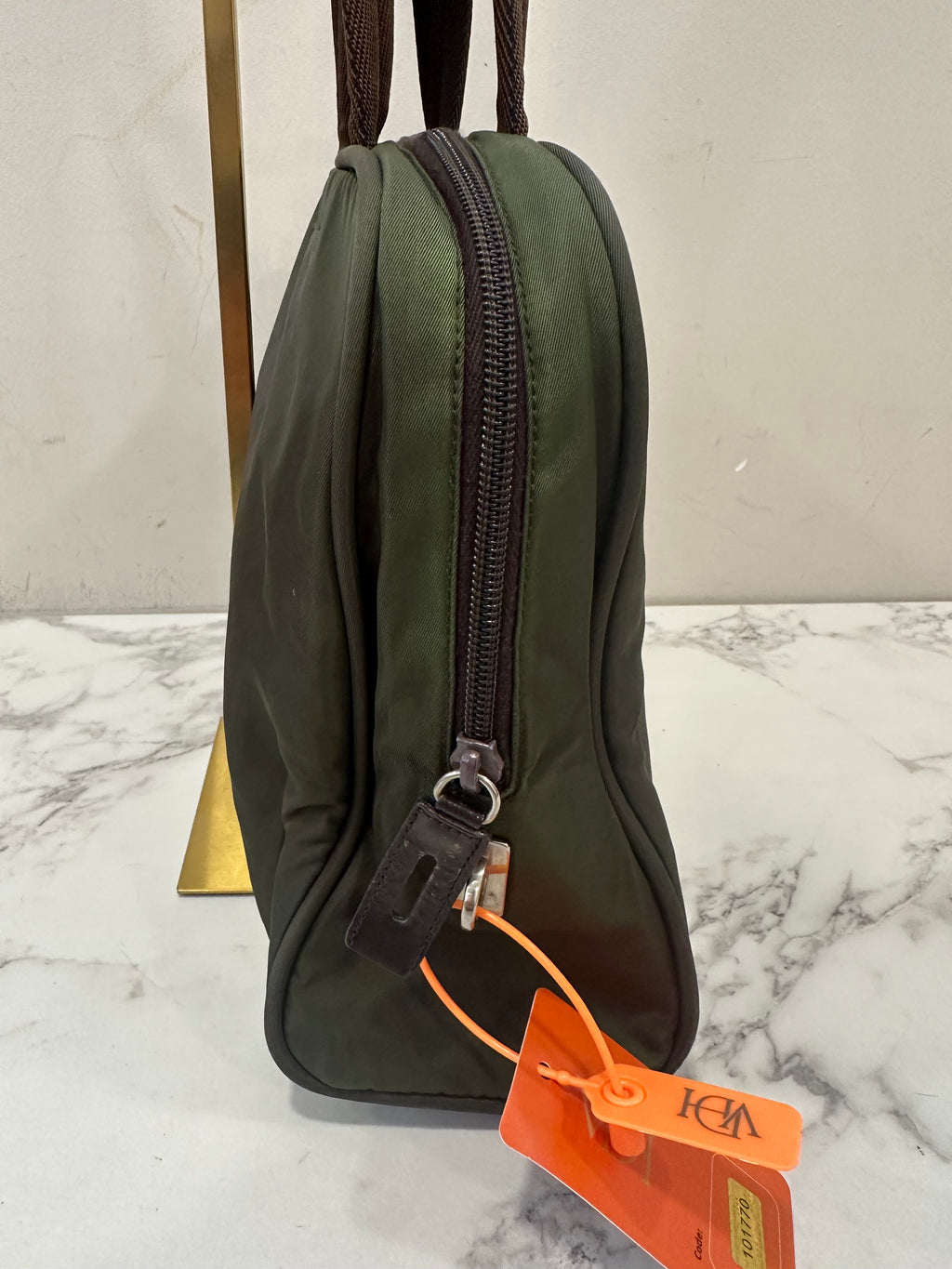 Prada Shoulder – Vintage d'Harmonie